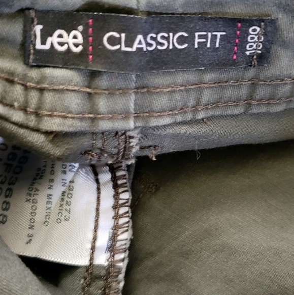 Lee | Pants & Jumpsuits | Lee Classic Fit Trousers | Poshmark